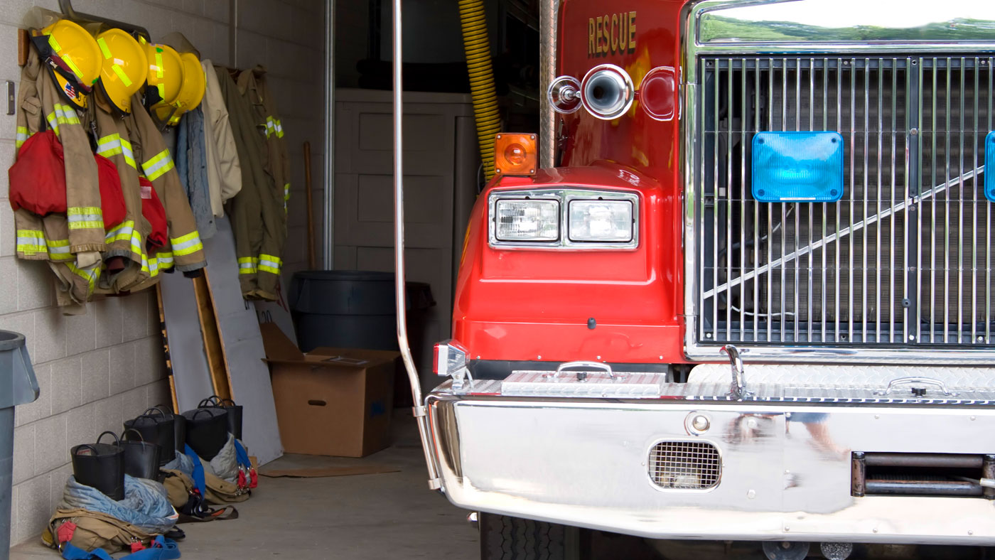 What is B-roll and how do you shoot it? - Videomaker