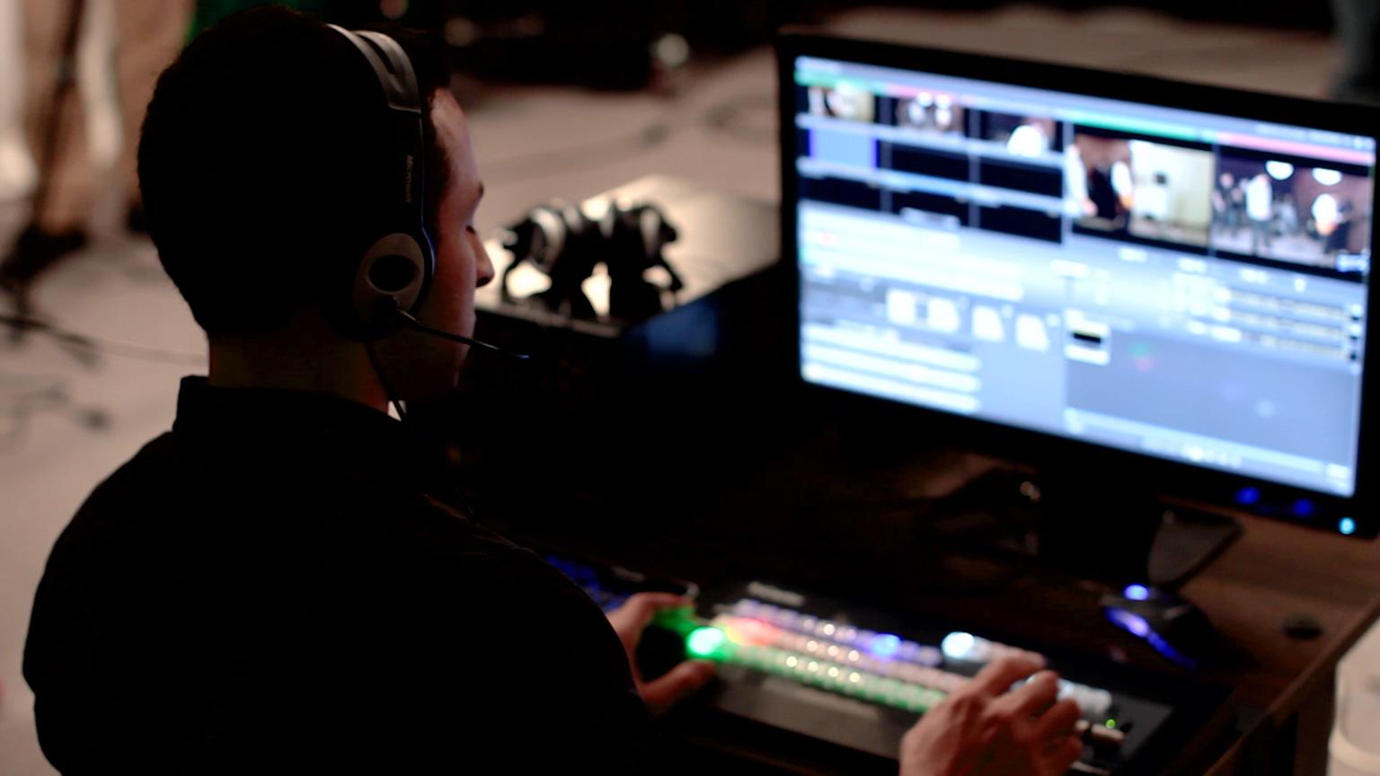 Essential live streaming gear - Videomaker