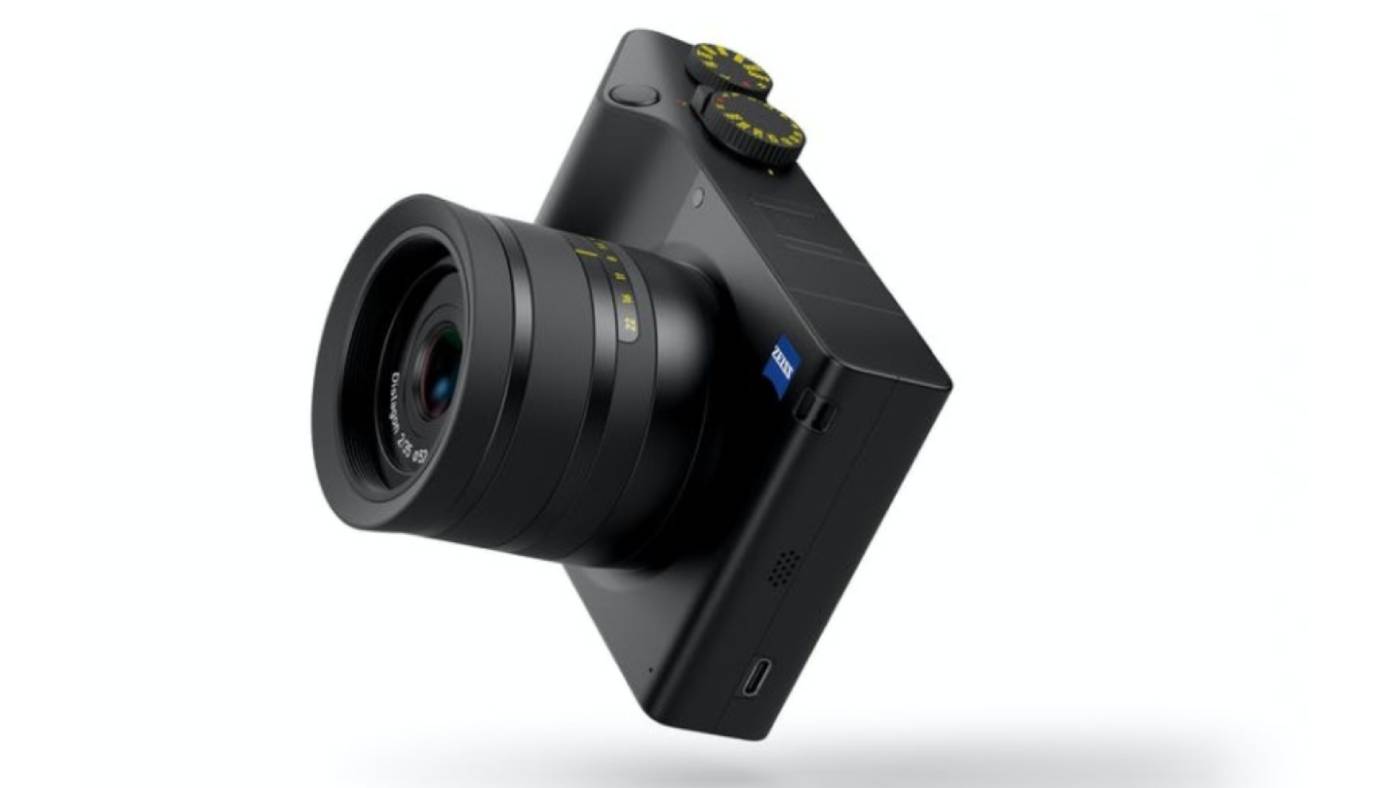 Zeiss ZX1 camera's latest update brings face detection AF - Videomaker