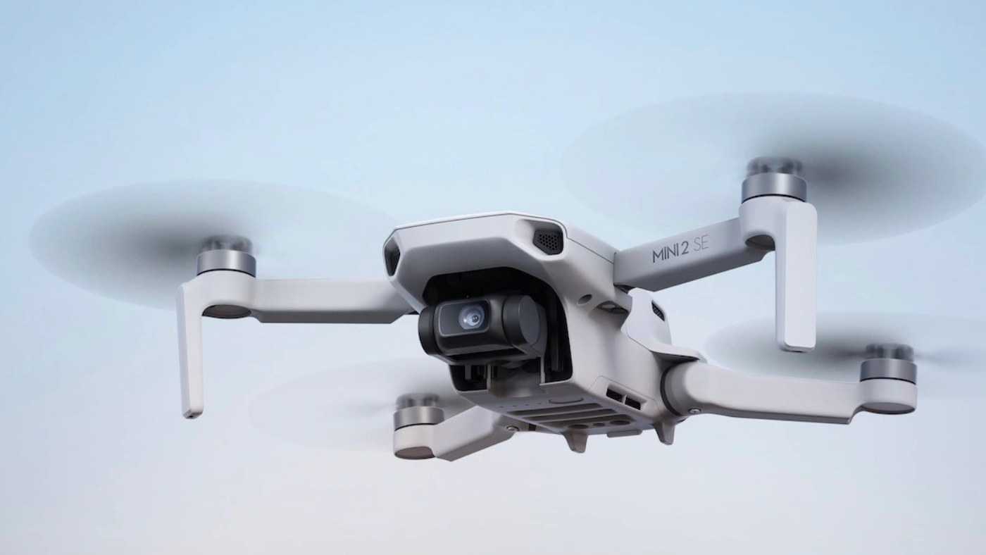 DJI launches palmed-sized Mini 2 SE drone - Videomaker