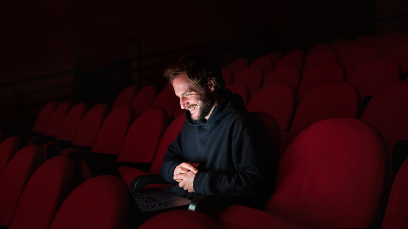 The history of the laugh track - Videomaker