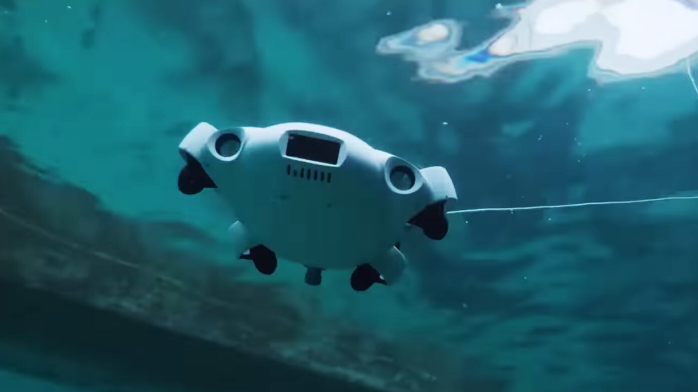 The FIFISH V-EVO shoots 4K video underwater - Videomaker