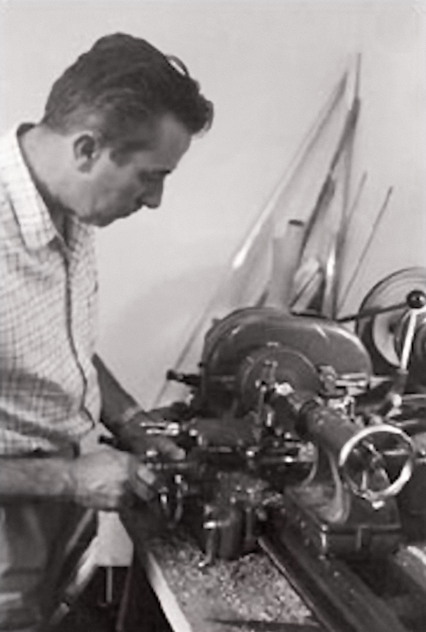 The history of the laugh track - Videomaker