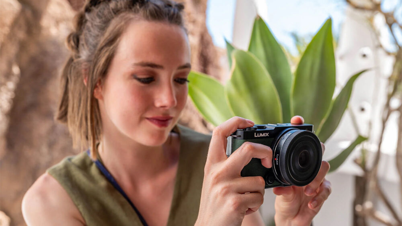 Panasonic launches new LUMIX S 26mm pancake lens - Videomaker