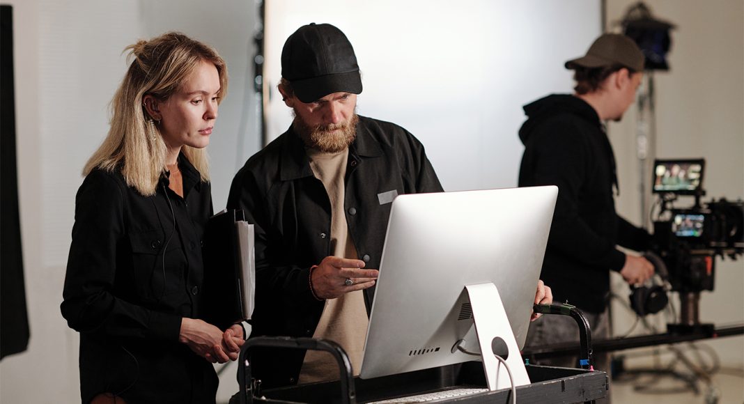 How to craft an effective production workflow for small teams - Videomaker