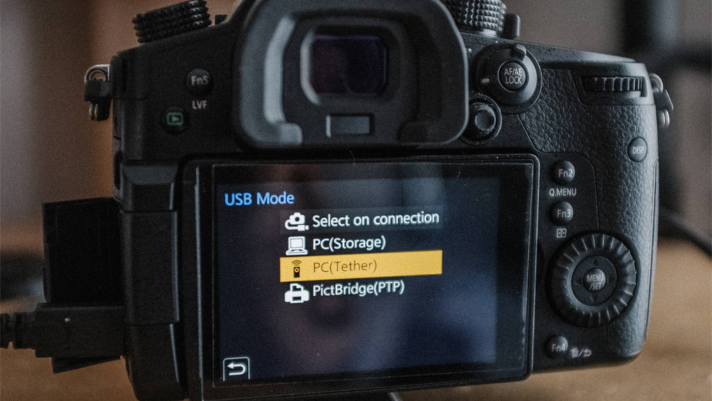 Mirrorless Panasonic cameras now work as USB webcams - Videomaker
