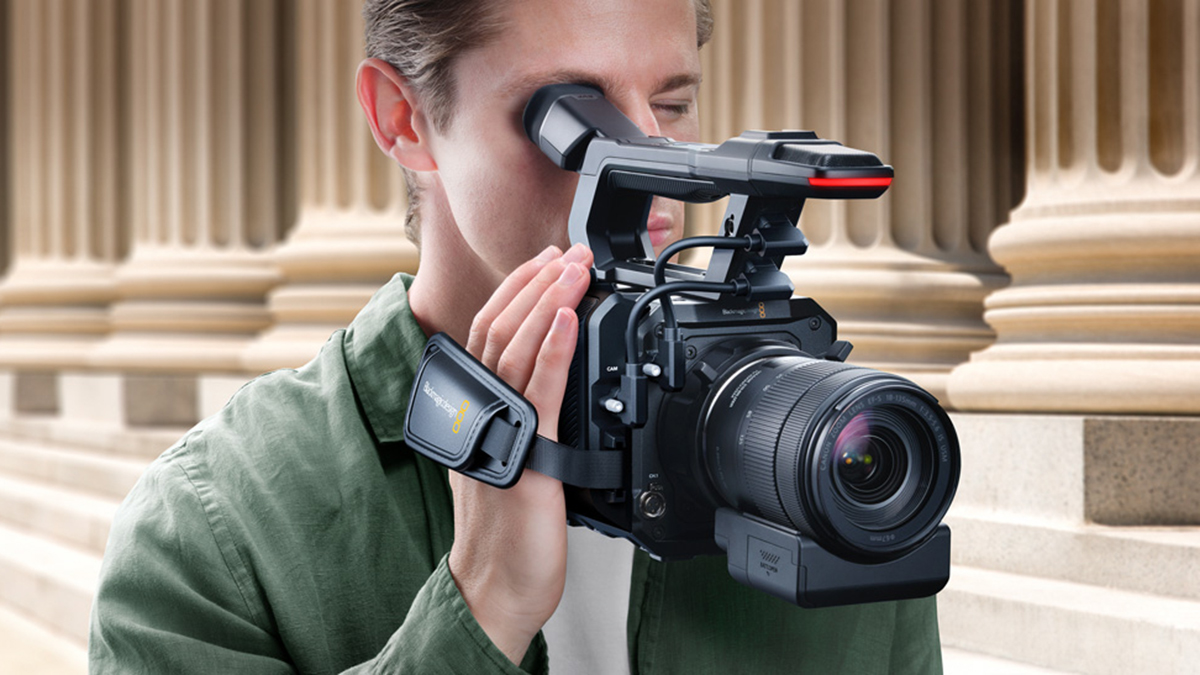 Blackmagic Design’s Pro Handle and Pro Grip turn your PYXIS into an ENG camcorder - Videomaker