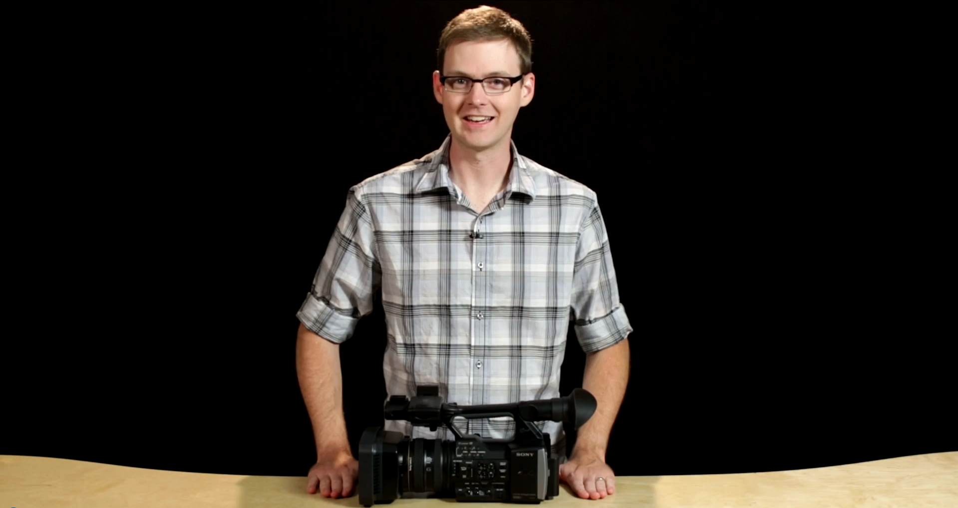 Sony FDR-AX1 4k Camcorder with Sample Footage - Videomaker